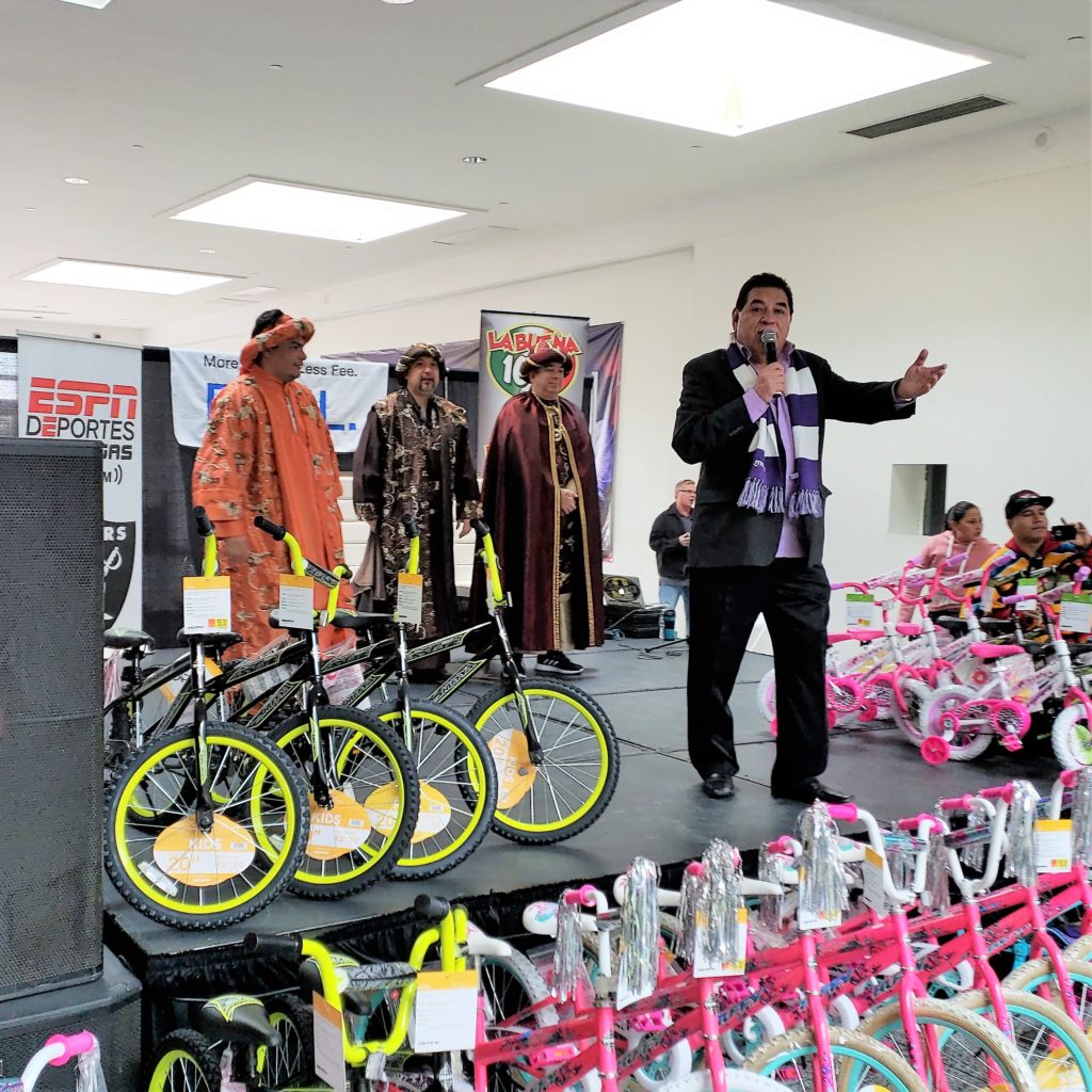 Boulevard Mall Las Vegas | 1st Mall in Las Vegas | El Mercado